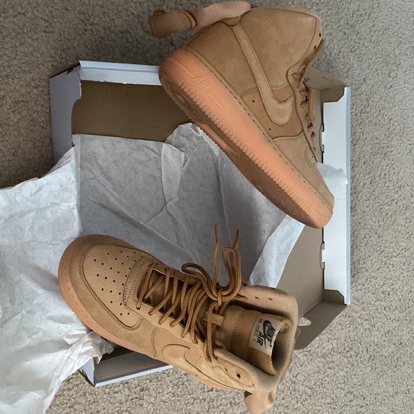 Nike | Shoes | Nike Air Force One High Gum Bottoms | Poshmark